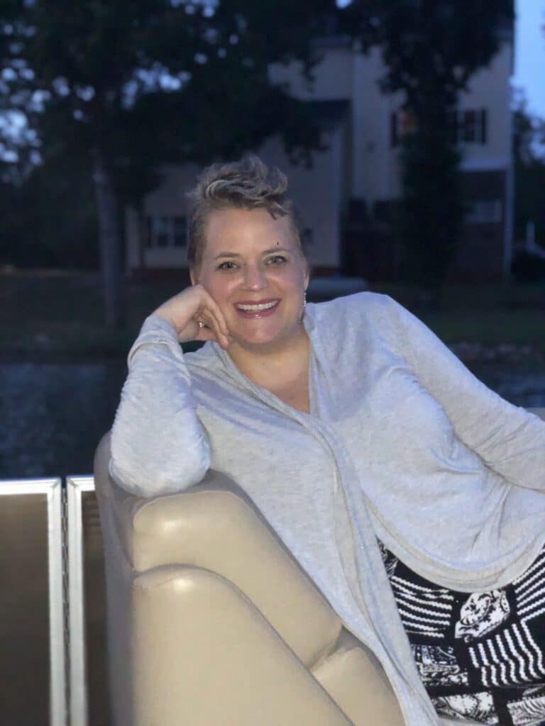 Never Met a Stranger: Amy Mahaffey - Growing Hope Through Art